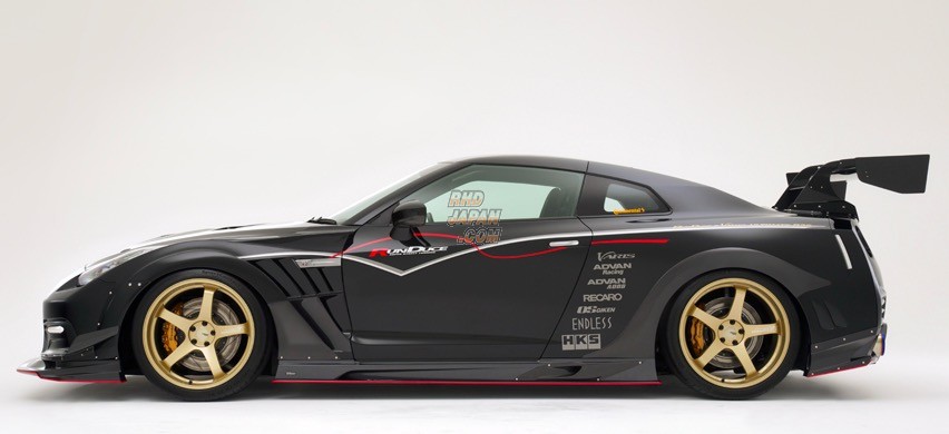 Varis '17 Version 2 Ultimate Front Fender Set - GT-R R35 - RHDJapan