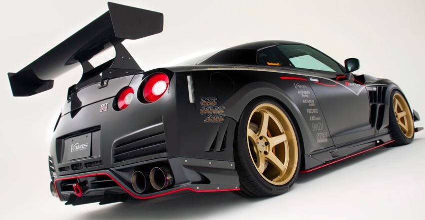 Varis Ultimate '17 Kamikaze-R Rear Fender Set Carbon Fiber - GT-R R35 ...