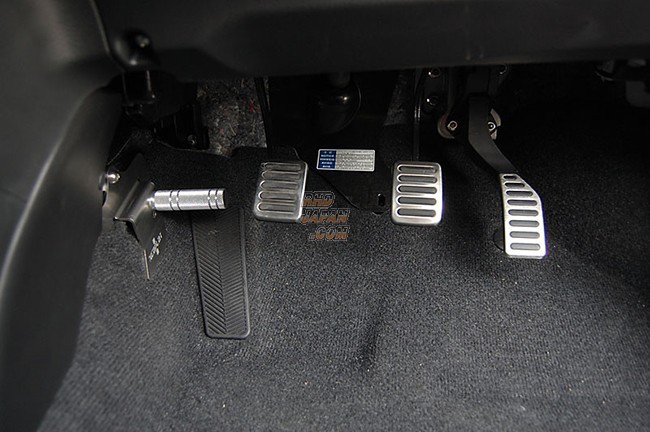 Plot Neoplot Foot Rest Bar NEO - ZC32S - RHDJapan