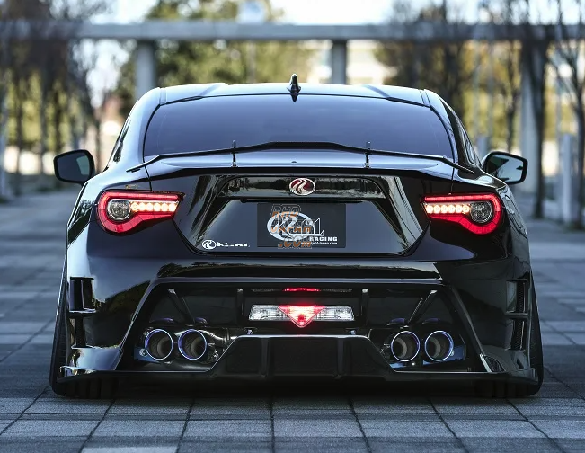 Kuhl Racing Version 1 01R-GT Rear Under Diffuser Version 2 FRP Primer Gel Coat - 86 ZN6 - RHDJapan