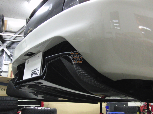 Car Garage amis Rear Bumper Rear Diffuser Carbon Fiber - S2000 AP1 AP2 - RHDJapan