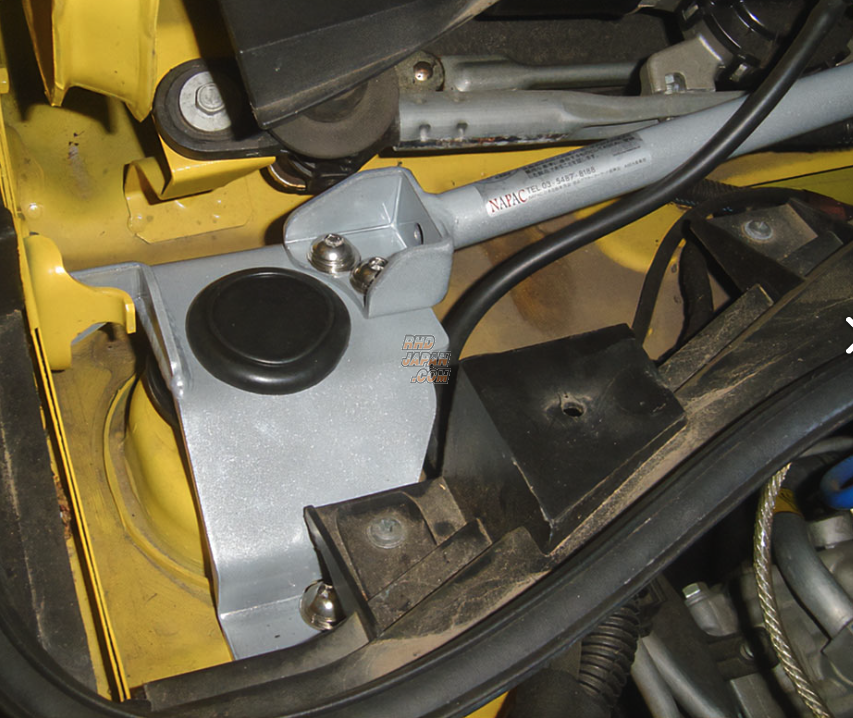 Okuyama Carbing Front Steel Strut Tower Bar Type D - Abarth 500 312141 ...