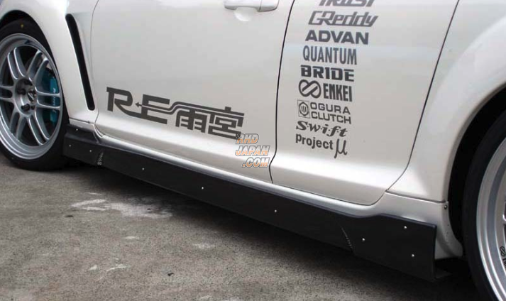 RE-Amemiya Side Diffuser Set HI-CF Hybrid - RX-8 SE3P - RHDJapan