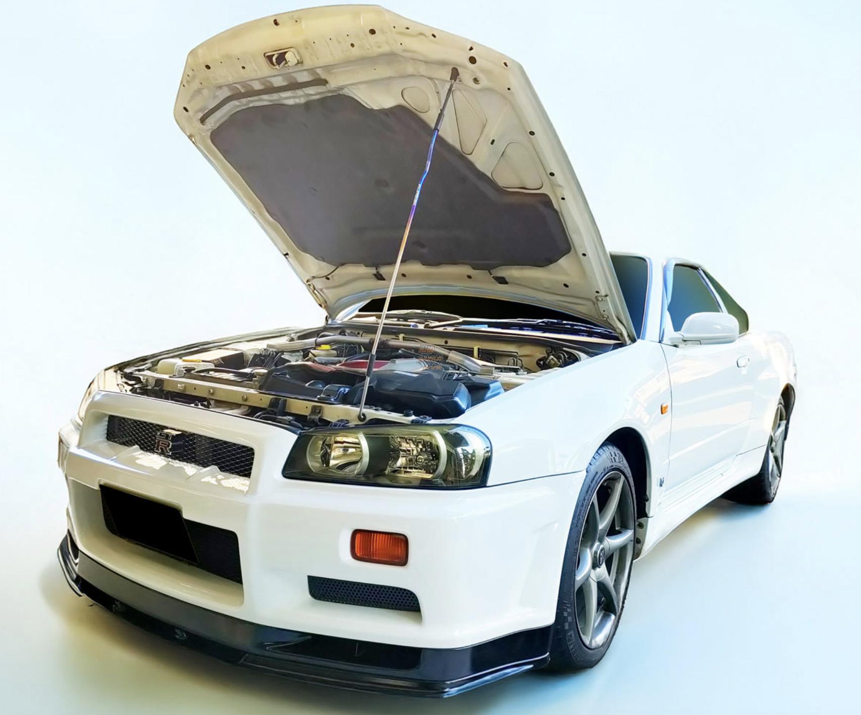 Fujitsubo EXH+ Hood Support Bar Titanium Burning Gradation - Skyline GT ...